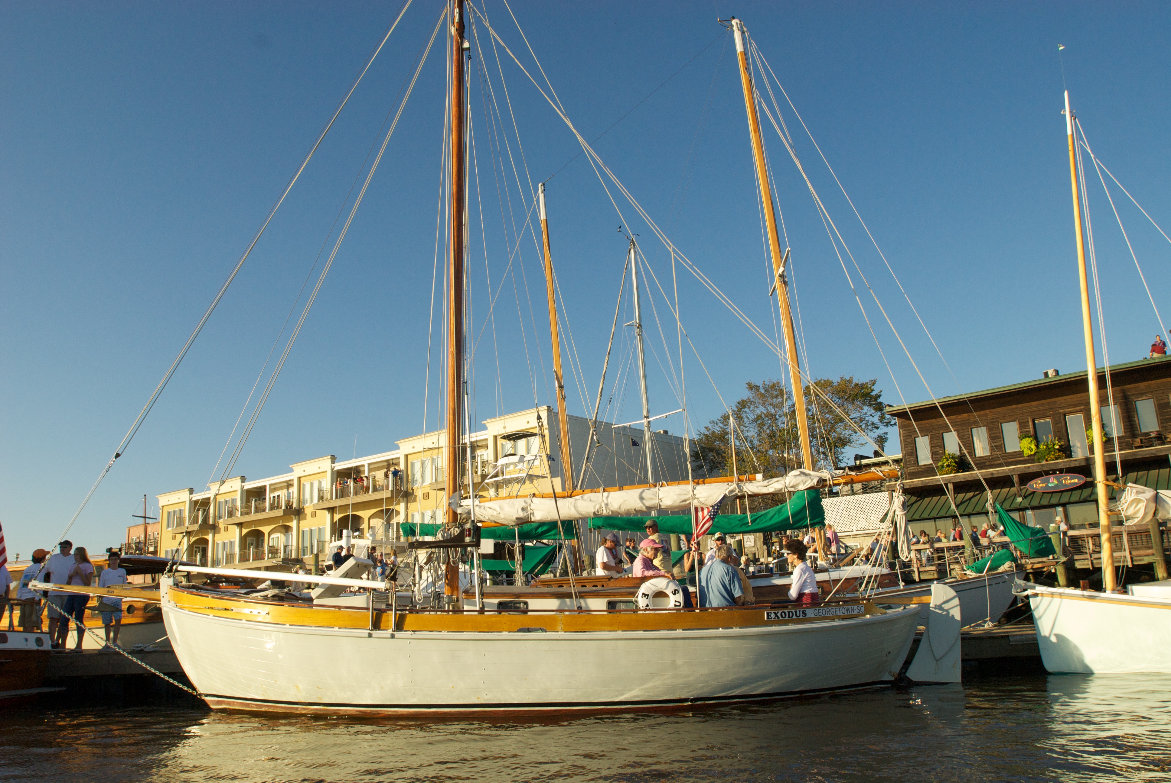 200_5056 Georgetown Wooden Boat Show | Georgetown, SC